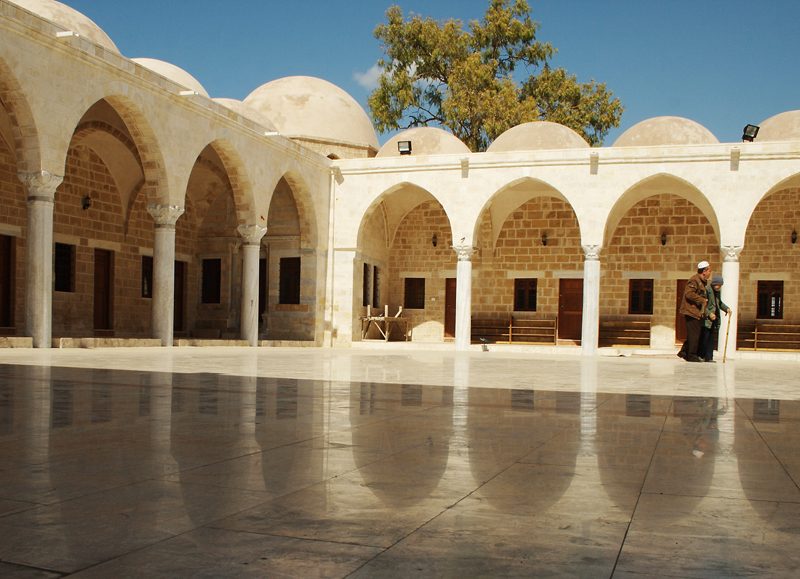 Masjid As-Sayyid Hashim: The Story Behind the Grave of the Prophet ...
