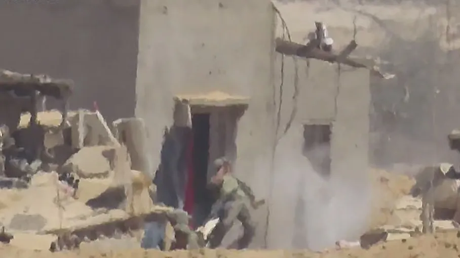 Dramatic Footage: Al-Qassam Snipers Target Israeli Soldiers in Eastern ...